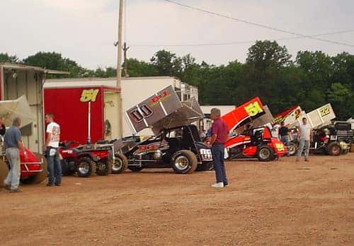 5 Things to Know Before Visiting the Southern Illinois Raceway | Ike Honda