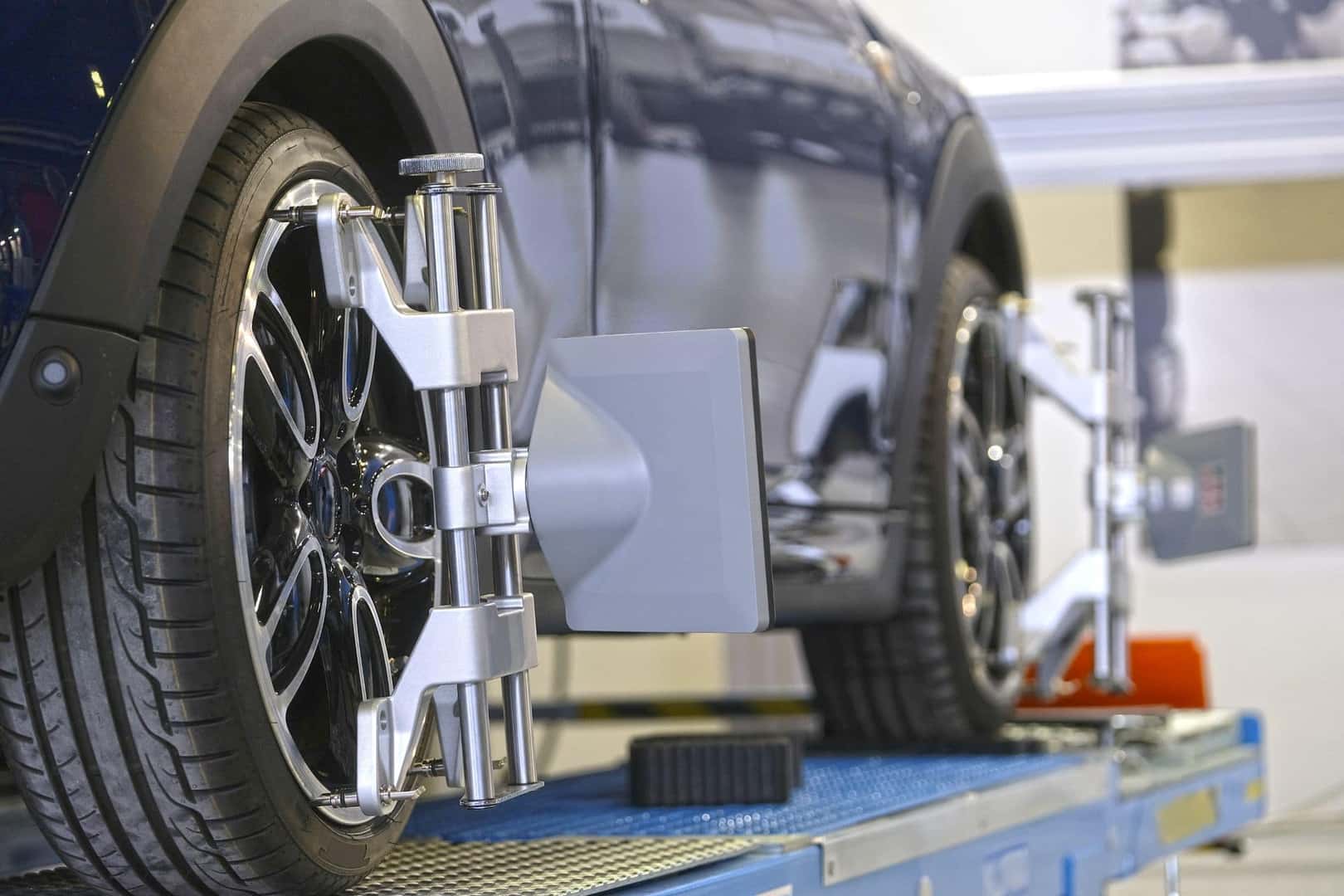 Benefits of a Chrysler Wheel Alignment | Prestige Chrysler Dodge Jeep Ram