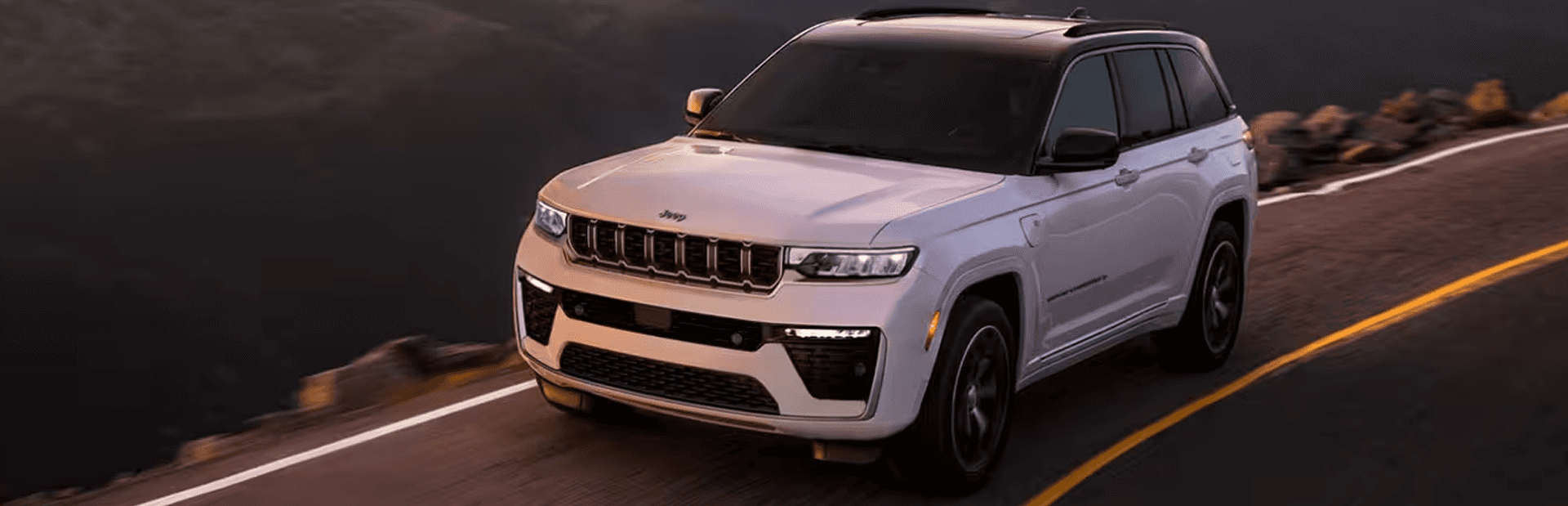 See the New Jeep Grand Cherokee in Las Vegas NV | Features Review