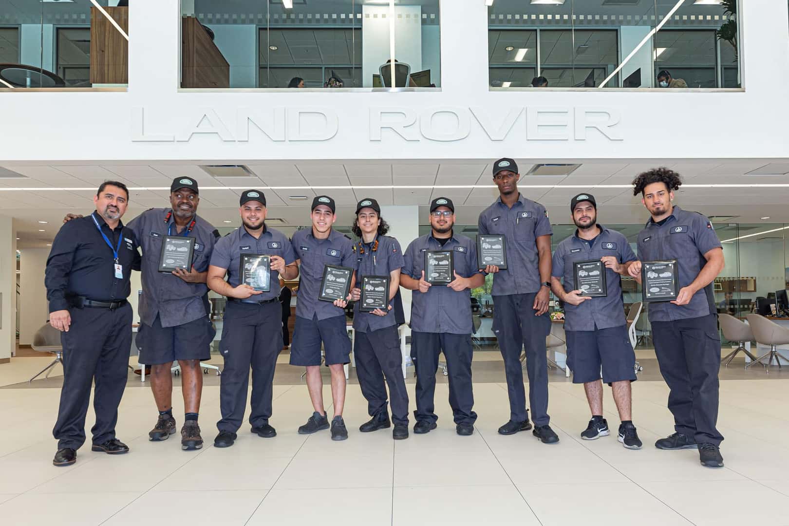 WARREN HENRY AUTO GROUP CELEBRATES THE FIRST GRADUATES OF THE SERVICE ...