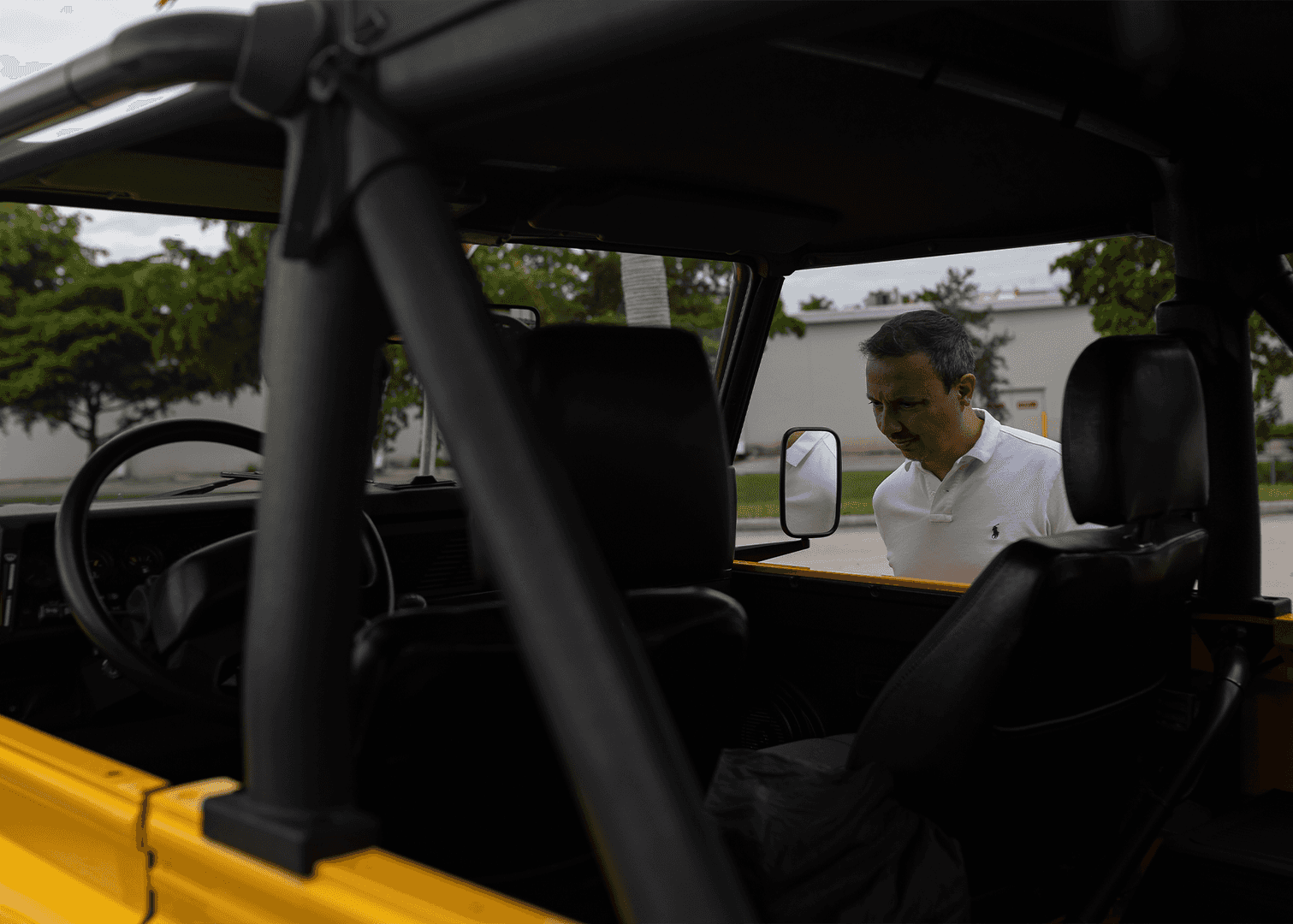 Rover On The Rocks 2022 | Warren Henry Auto Group