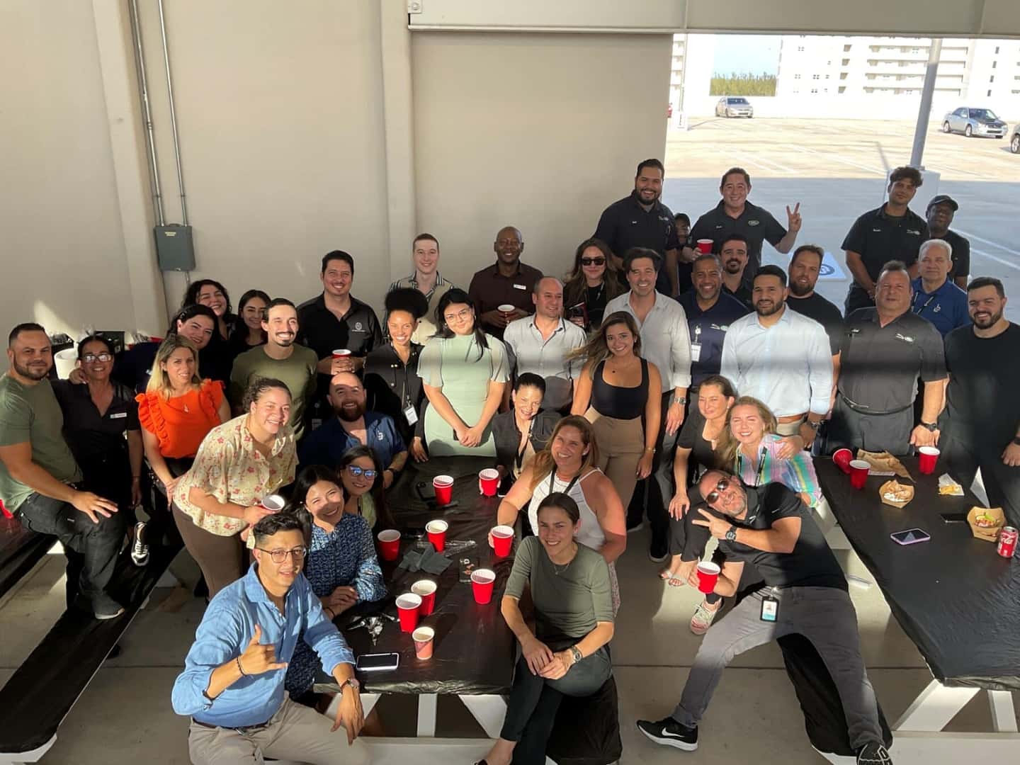 WARREN HENRY CELEBRATES PINNACLE RECOGNITION AT LAND ROVER NORTH DADE ...