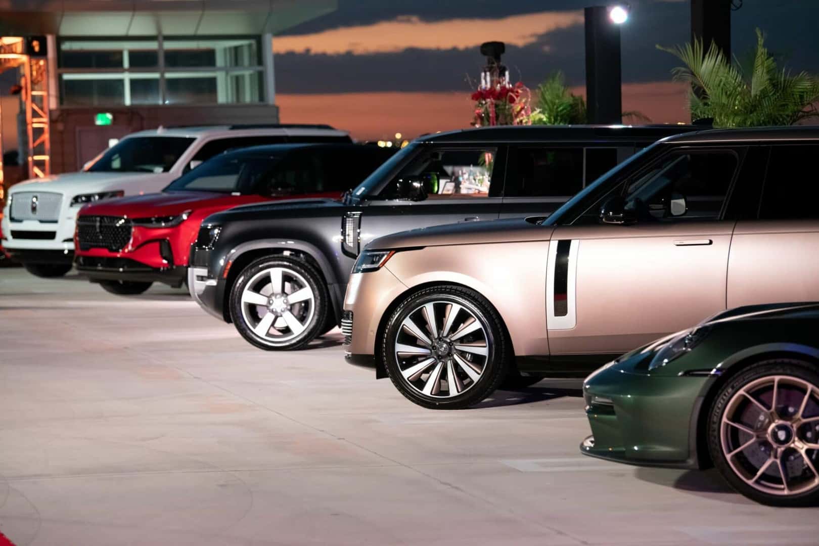 WARREN HENRY AUTO GROUP ANNOUNCES PARTNERSHIP WITH FLEXJET AT ITS NORTH ...