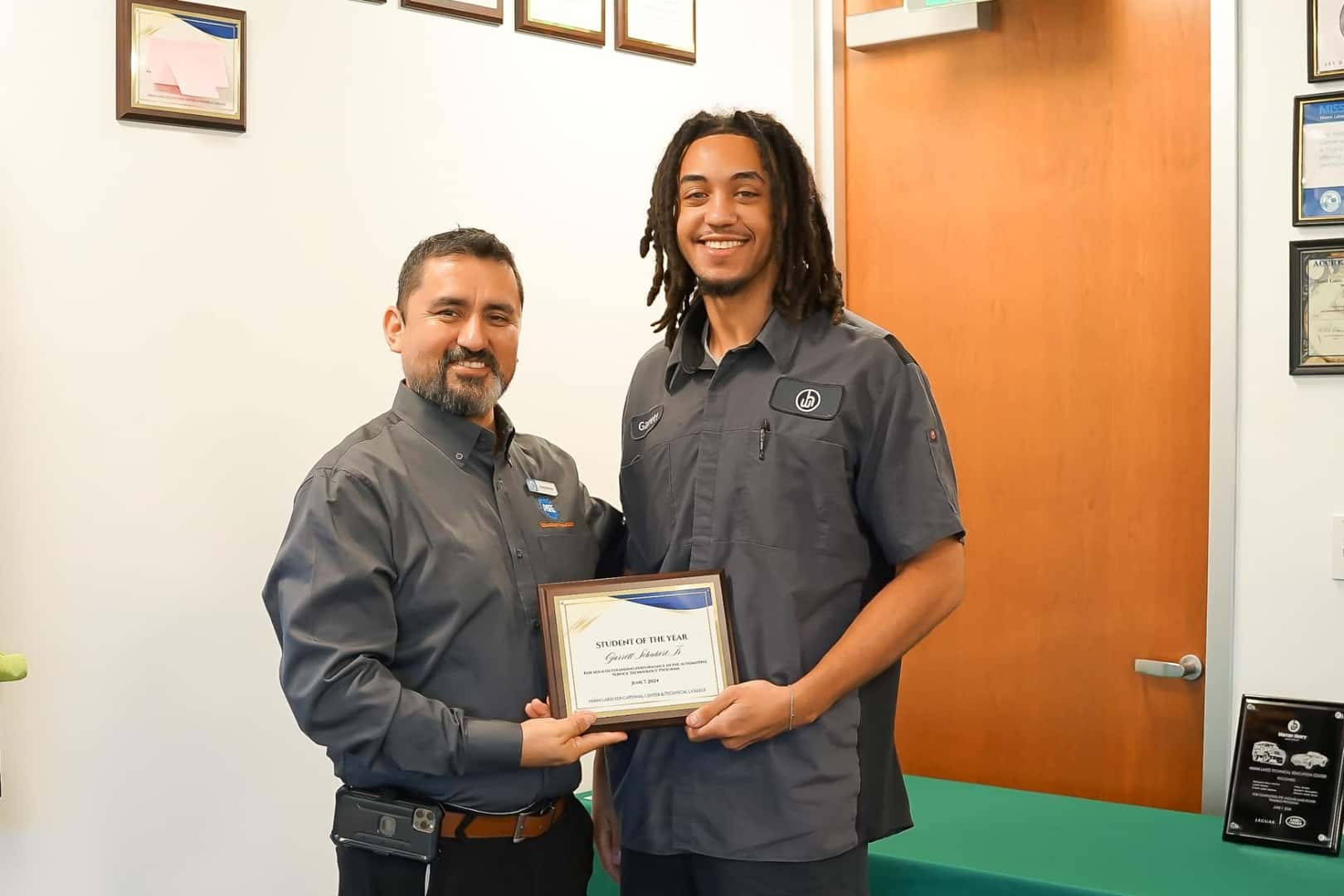 WARREN HENRY AUTO GROUP CELEBRATES ITS THIRD CLASS OF GRADUATES FROM ...