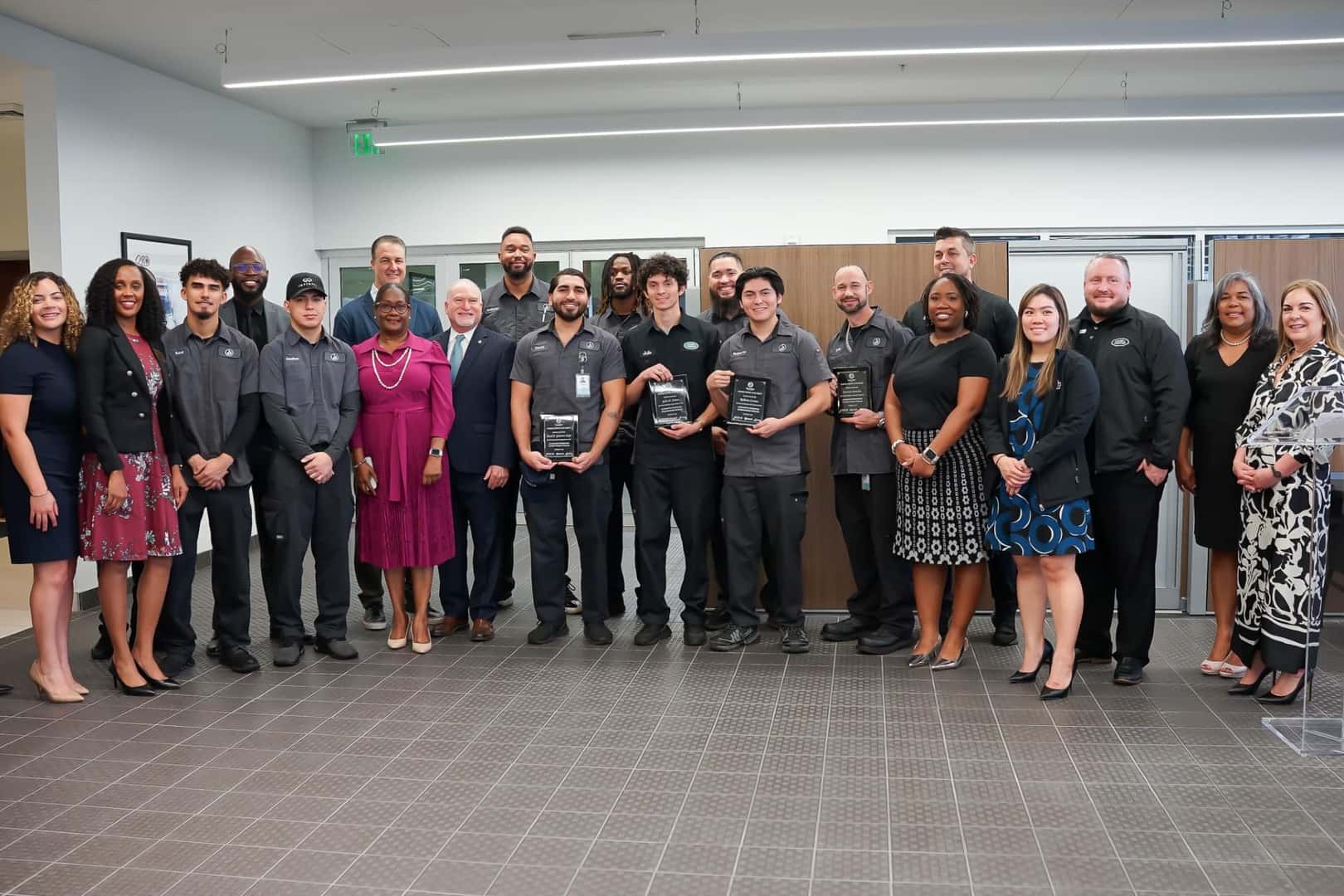 WARREN HENRY AUTO GROUP CELEBRATES THE FIRST APPRENTICESHIP PROGRAM ...
